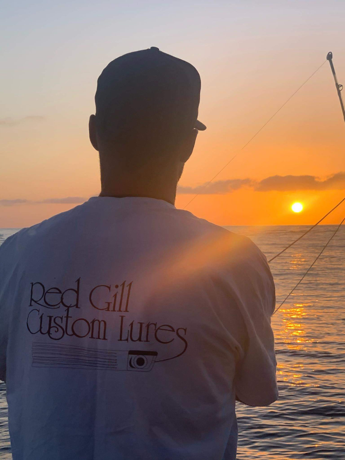 Red Gill Tee – Black – Red Gill Lures